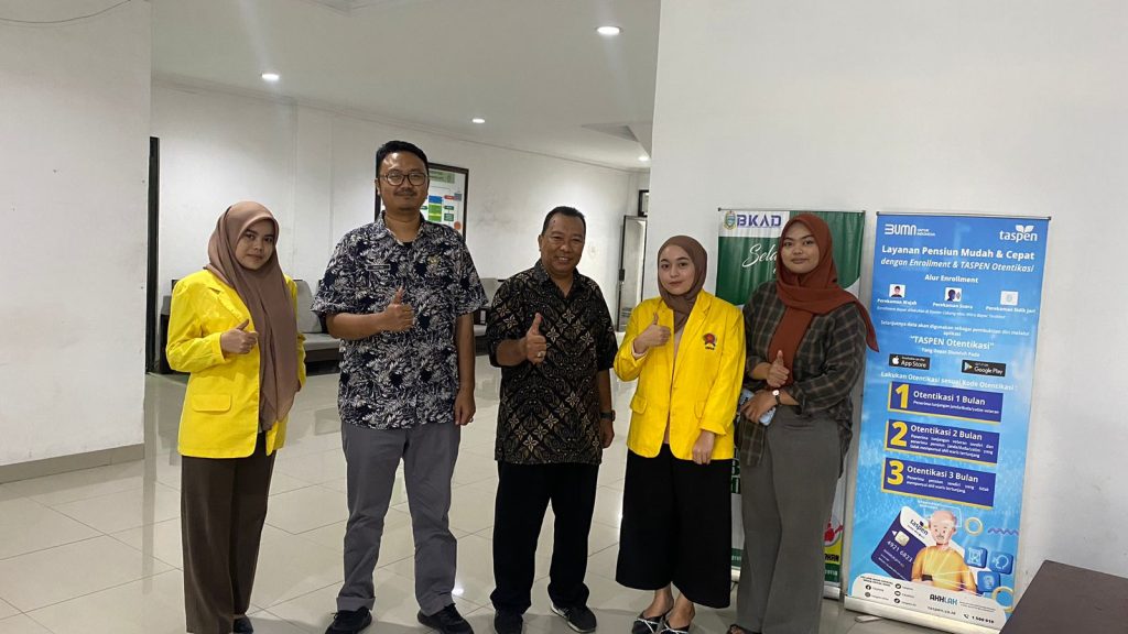 Implementasi Merdeka Belajar Kampus Merdeka (MBKM) terhadap Peserta ...