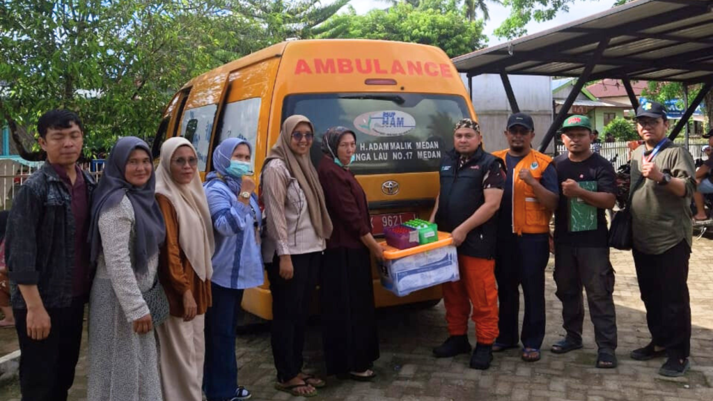 RS Adam Malik Turunkan Tim Medis Bantu Korban Banjir Sumut dan Aceh